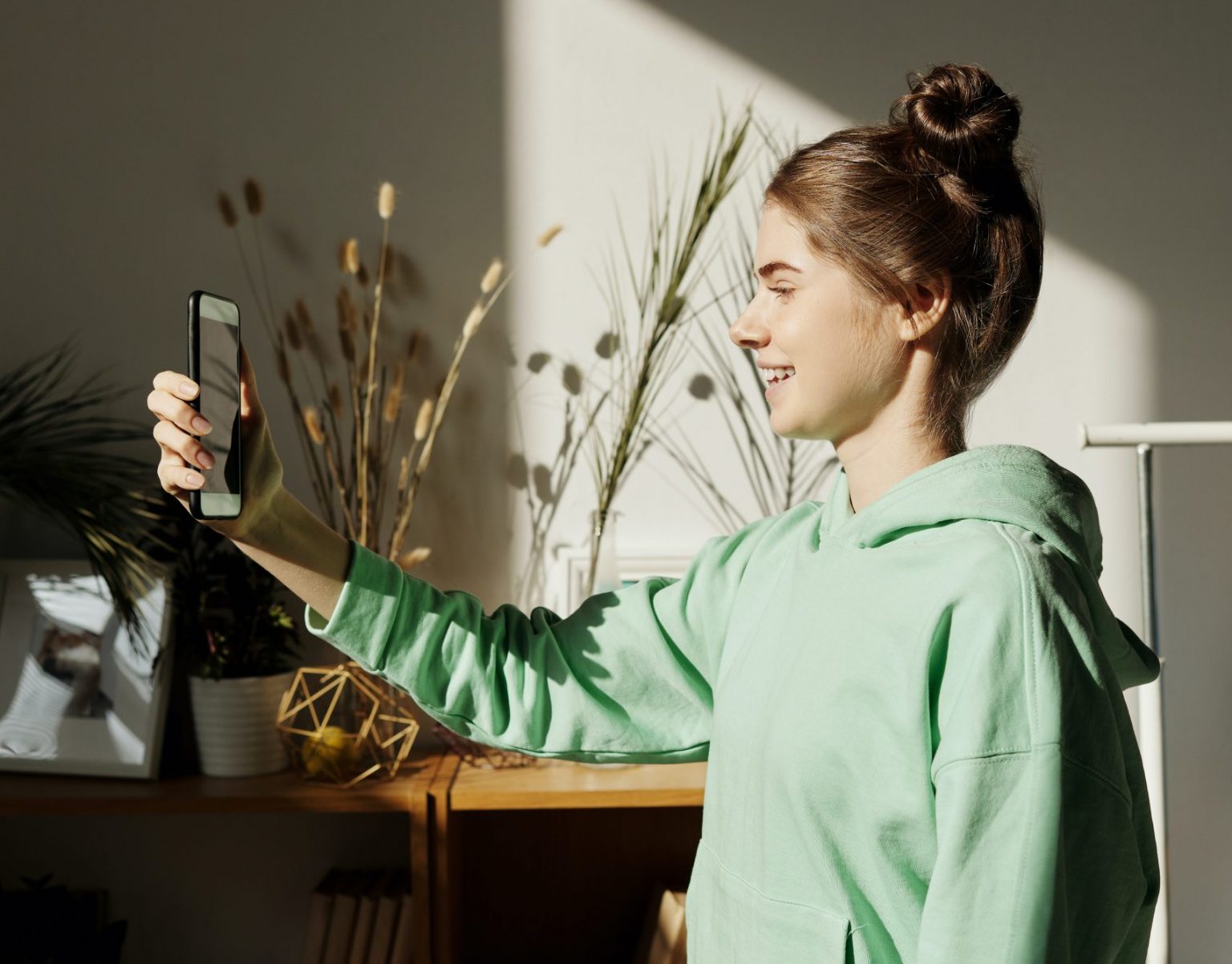 Top 5 reels transitions & how you can use them to level up instagram