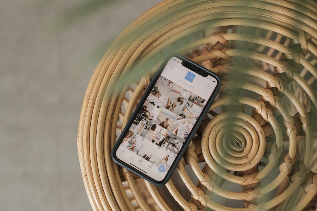 Instagram Launches Lead Forms For Business Profiles - Plann
